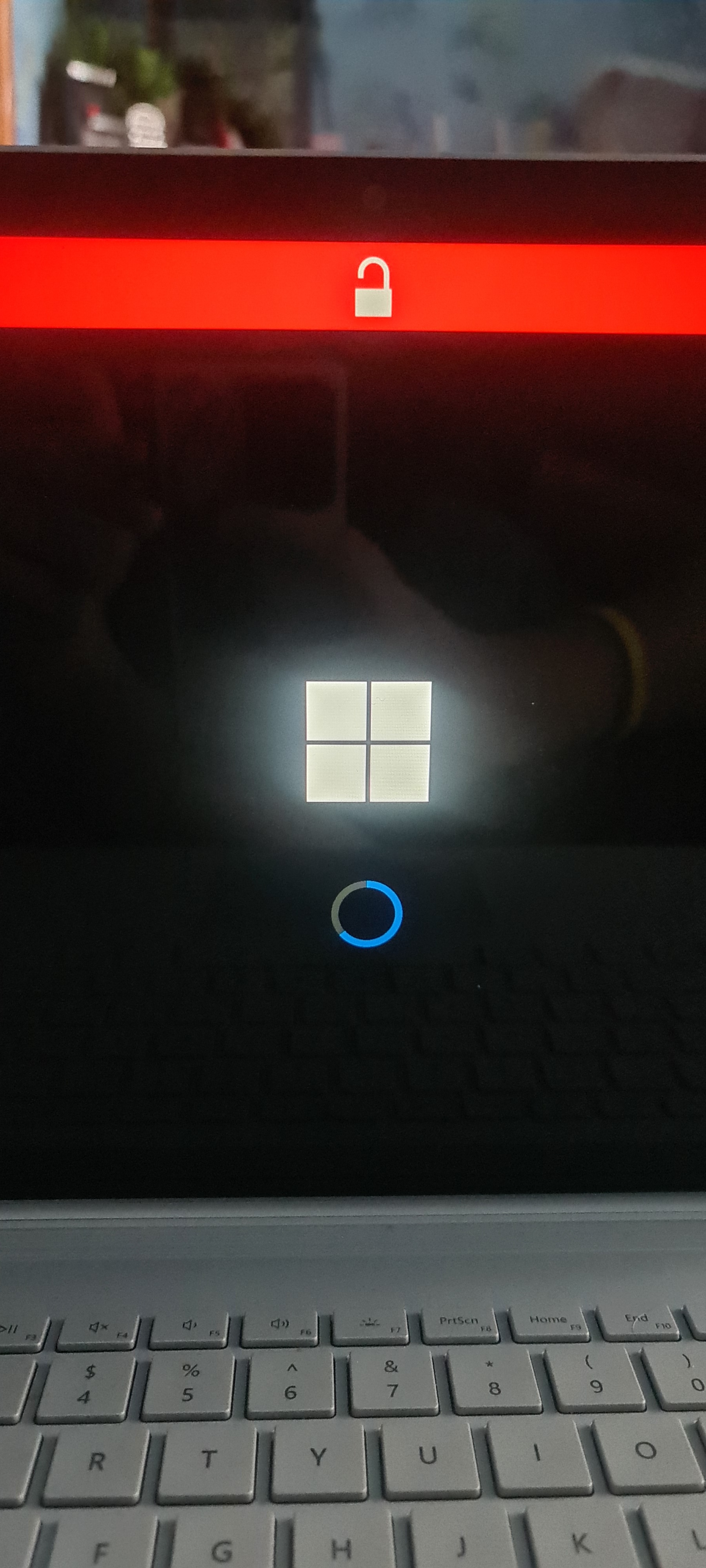 Surface book 2 does not start - Microsoft Community Surface book 2 does not start - Microsoft Community