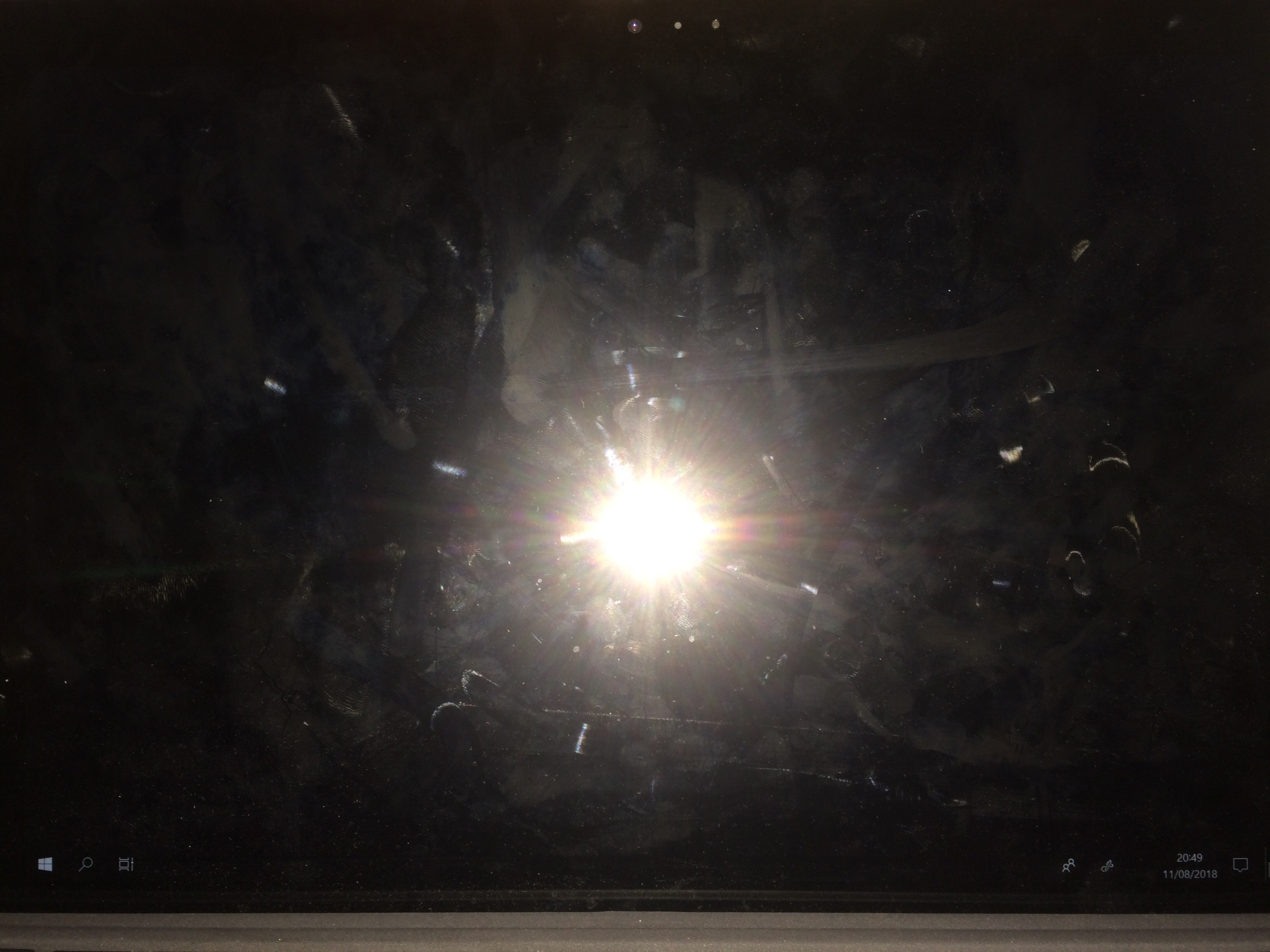 black screen, toolbar is flickering and cannot click anything ... black screen, toolbar is flickering and cannot click anything ...